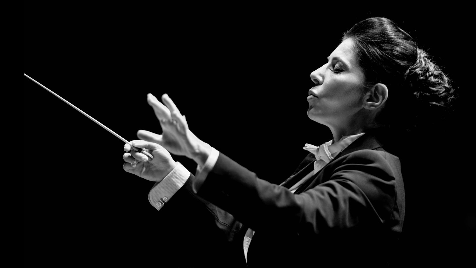 Eva Artistic Management